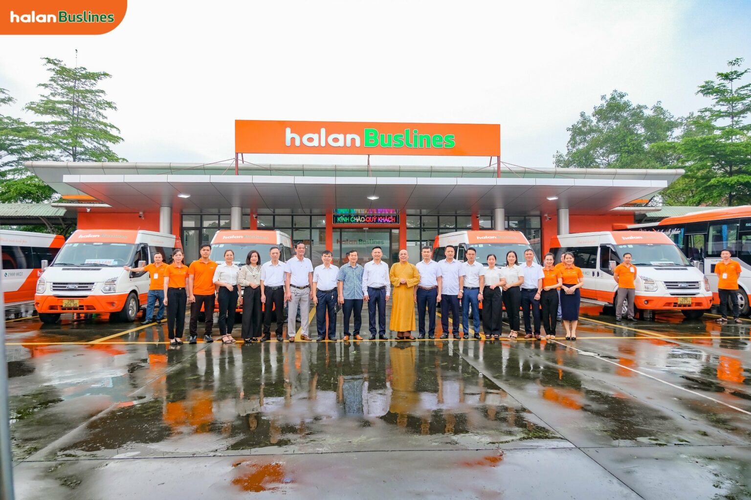 HÀNH TRÌNH MỚI HALAN BUSLINES - Hà Lan - Xe Limousine VIP Hà Nội ⇆ Thái ...